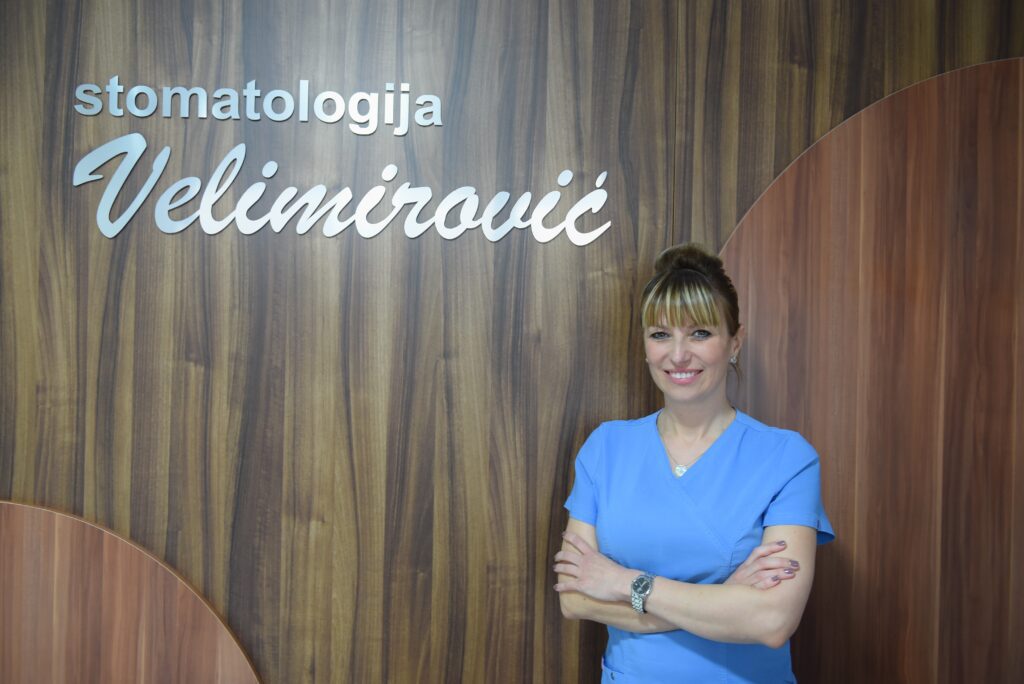 O nama - stomatološko - estetski centar Velimirović